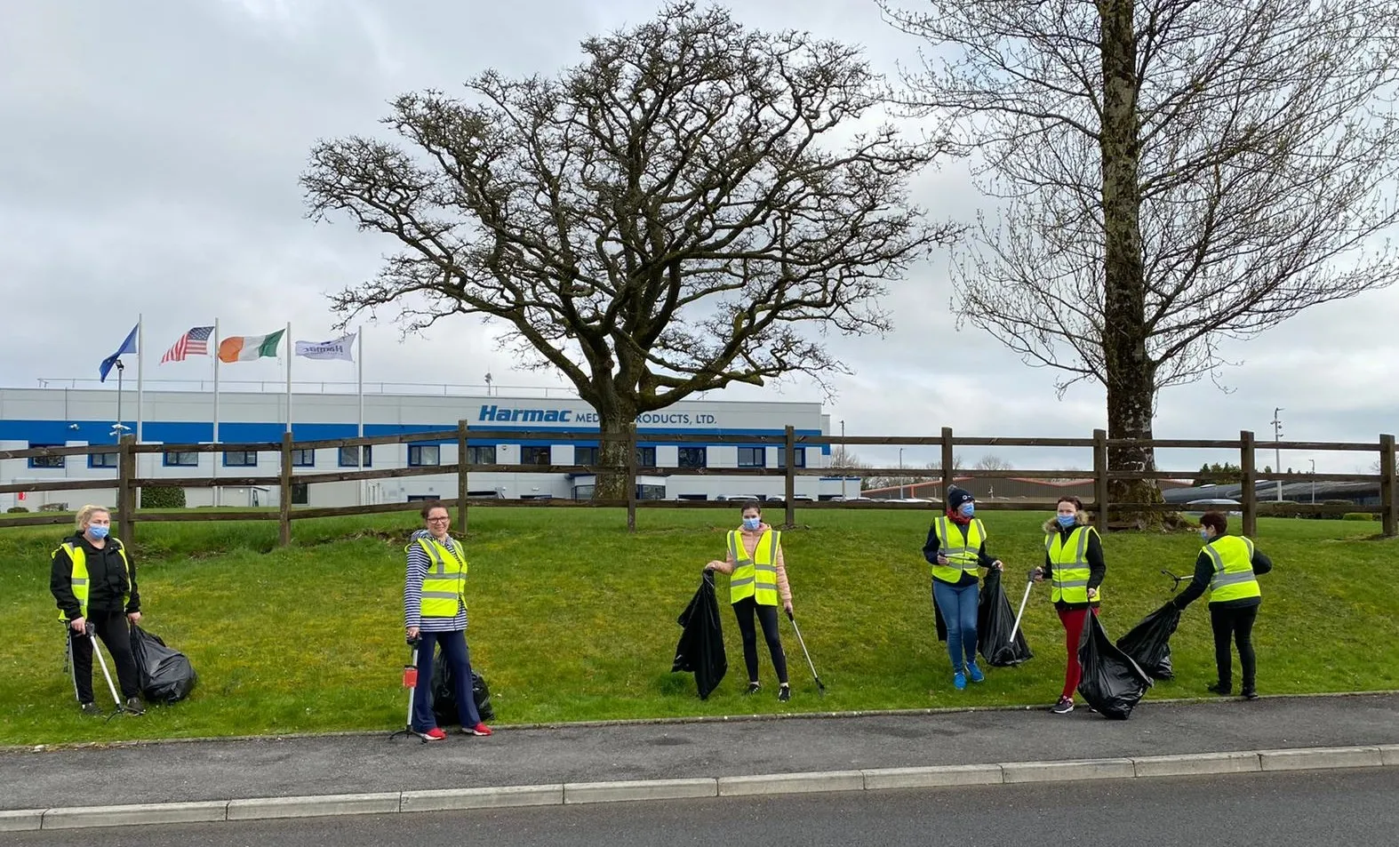 Ireland Team Cleans Up Castlerea Streets | News | Harmac